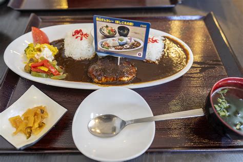 さぬき市前山ほしごえの里の前山ダムカレー 旅カメラ