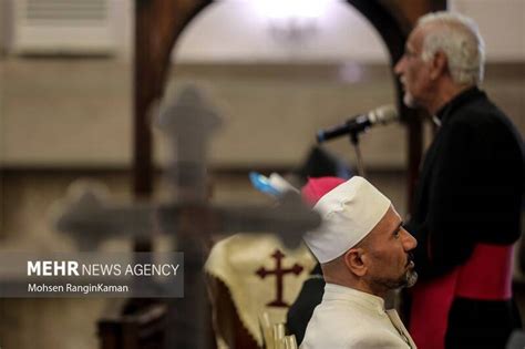ارامنه تهران برای ایران و نیروهای مسلح دعا کردند عکس