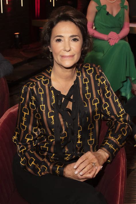 Photo Exclusif Roselyne Febvre Plateau De L Mission On Est En Direct Oeed Du Samedi