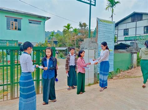 လိပ်သိုမြို့၌ ၇၈ နှစ်မြောက် တပ်မတော်နေ့ အထိမ်းအမှတ် သတင်းစကား လက်ကမ်းစာစောင်များ အသိပညာပေး ဖြန့