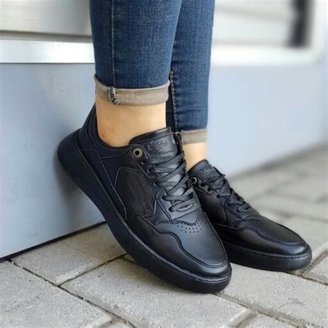 خرید و قیمت کتانی کلاسیک دخترانه از غرفه موسیتوکفش ایلیا سابق