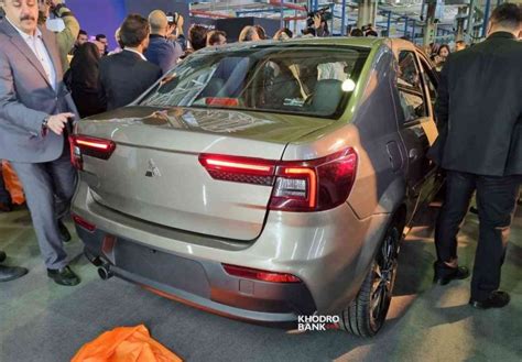 El Renault Logan De Hace 20 Años Renació En Irán Con Otro Nombre Y Cara