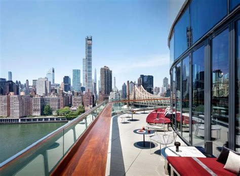 Panorama Room Rooftop Bar In New York Nyc The Rooftop Guide