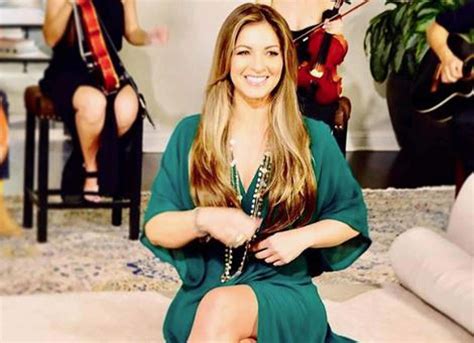 23 Breathtaking Puerto Rican Female Singers Gigwise