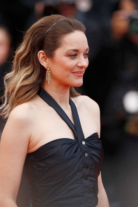 Marion Cotillard 2020 Marion Cotillard Covers Vogue Paris April 2020 By Lachlan Bailey