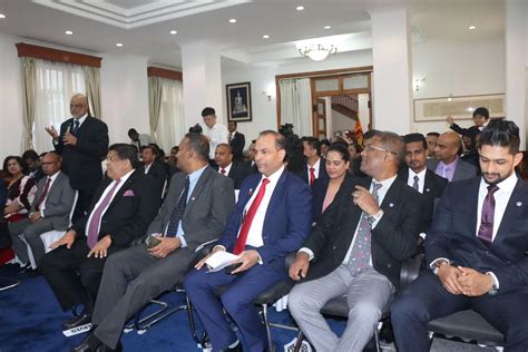 Hon Dinesh Gunawardane Met The Sri Lankan Community Members In Beijing