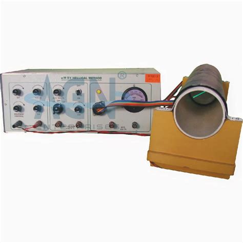 Em By Helical Method Solenoid Apparatus At ₹ 2900000piece Physics Lab Instruments In