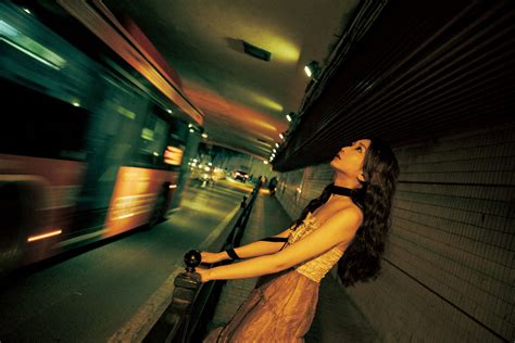 悠长假期娅呀子《港风复古少女写真》美图作品图片欣赏艺图语