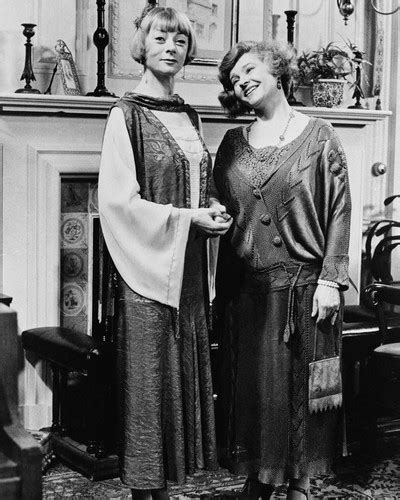 9 Hot Sexy Geraldine Mcewan Bikini Pics