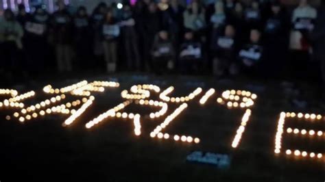 Монголын сэтгүүлчид Франц нөхдийнхөө дурсгалыг хүндэтгэлээ