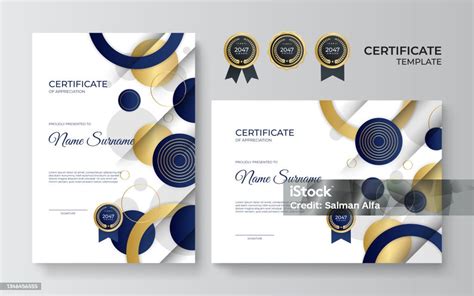 현대적인 우아한 파란색과 금색 비즈니스 인증서 템플릿 고급 패턴인증서 템플릿 프리미엄 배지 디자인 빈티지 배지 및 라벨이 있는 벡터 일러스트레이션 감탄에 대한 스톡 벡터
