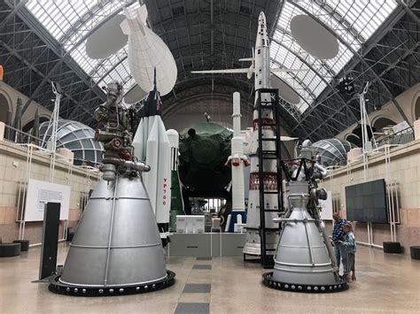 4 дня по основным достопримечательностям Москвы Сохраняйте готовый маршрут Беседка Дзен