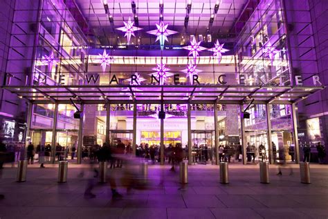 홀리데이 조명 및 영화 사이트 버스 투어 크리스마스와 새해 특별 행사 뉴욕 Kkday