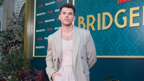 Bridgerton Star Luke Newton Talks Polin Sex Scenes And Returning For