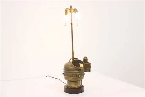 Industrial Salvage Antique Nautical Brass Ship Compass Lamp