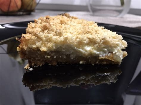 Пирог из овсяных хлопьев с творогом и яблоками 11 фото в рецепте