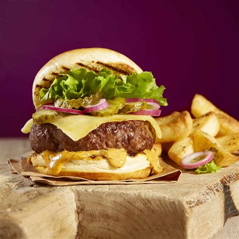 Ivy Farm And Finnebrogue Partner To Bring Cultivated Wagyu Beef To The