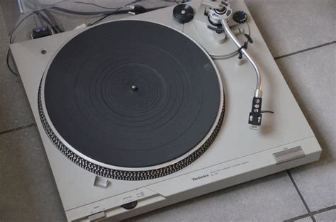 Technics Sl D2 Plattenspieler Tourne Disque Gebraucht In Collonges