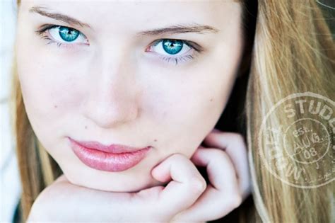 Tori Brisbane Photographer Model Babe High Babe Seniors