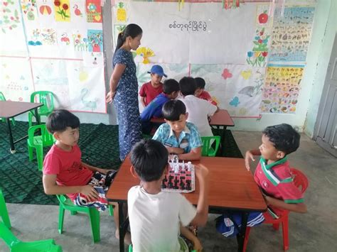 ရေဖြူမြို့နယ်တွင် လူထုအခြေပြုဗဟိုဌာန Community Centre ကလေးစာဖတ်ခန်းတွင် စစ်တုရင်ပြိုင်ပွဲကျင