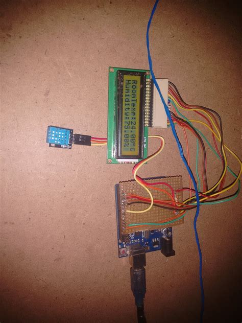 How To Make Room Temparature And Humidity Monitor Esclabs