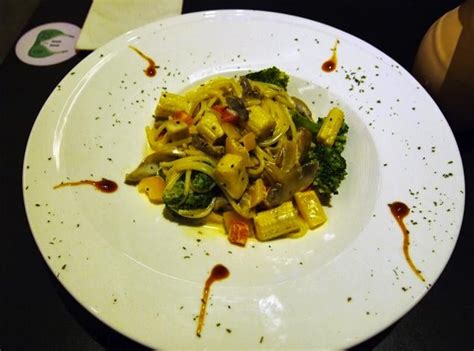 Inside Taiwan S NSFW Sex Themed Restaurant