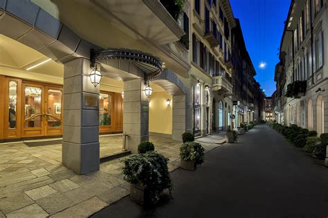 Hotel via Montenapoleone Milan | Hotel Manzoni Official Website