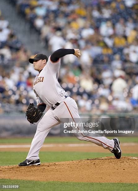 Francisco Giants Noah Lowry Photos And Premium High Res Pictures Getty Images