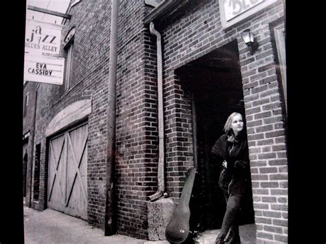 Eva Cassidy Autumn Leaves Backed By The London Symphony Orchestra