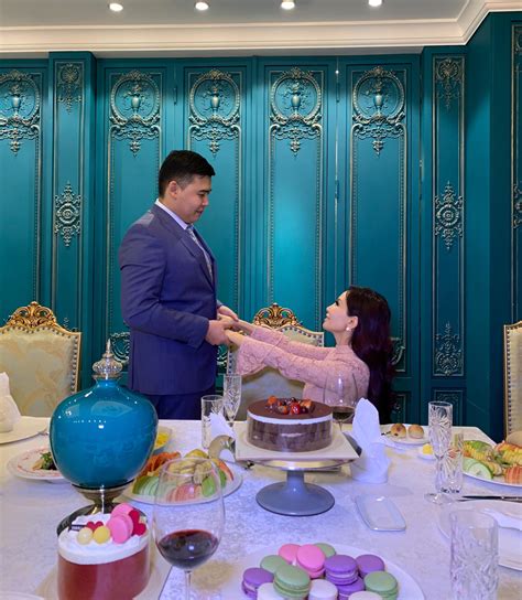 Urankholboo Хайрт минь чамдаа төрсөн өдрийн мэнд хүргэе ️Бүх хайрыг наддаа охиддоо зориулдагт