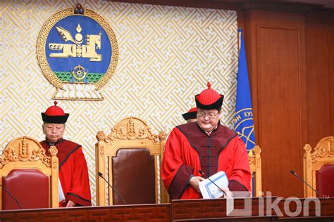 Үндсэн хуулийн цэцийн дарга Н Чинбат боллоо