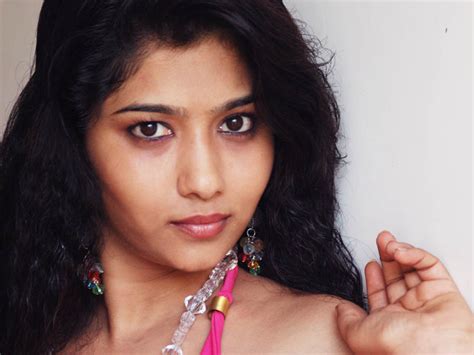 Liya Sree Actress Photo Image Pics And Stills