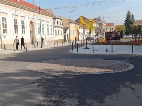 Deva Lucrările La Amenajarea Zonei Pietonale Din Centrul Istoric Avansează în Ritm Susținut