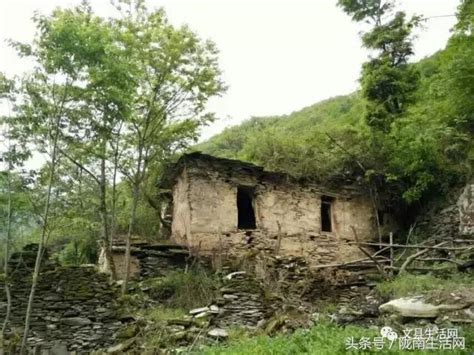 文縣劉家坪鄉七信溝有座清涼古寺，壁畫精美！ 每日頭條
