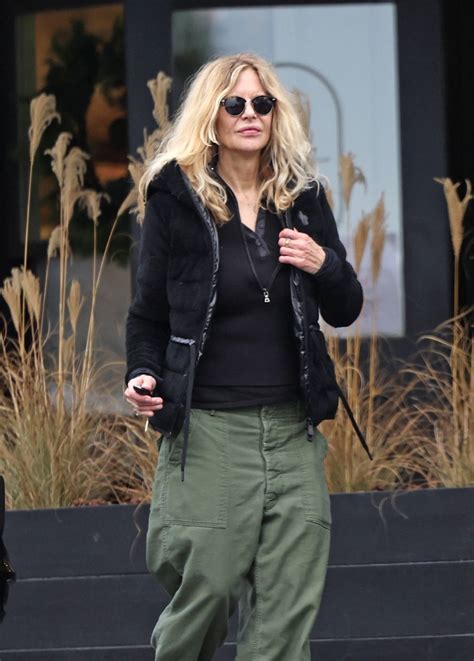Meg Ryan Runs Errands Around Santa Barbara Gotceleb