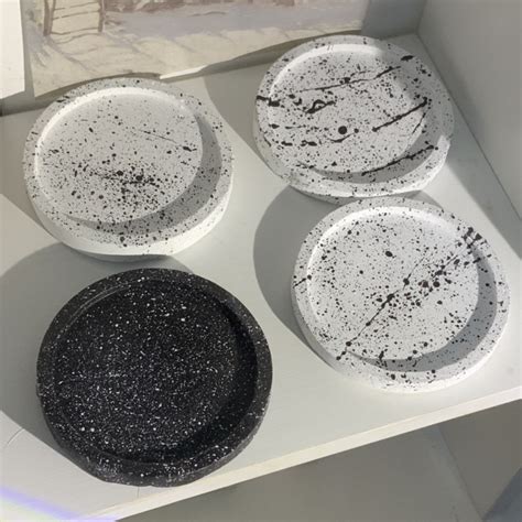 ถาดวงกลม ถาดรองแก้ว ถาดปูน ของแต่งบ้าน พร็อพถ่ายรูป Shopee Thailand