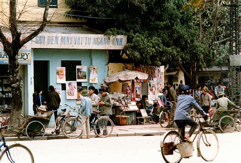 Mùa Xuân Hà Nội 1990 Trong ống Kính Quốc Tế