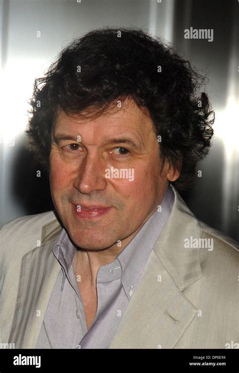 Stephen Rea V For Vendetta