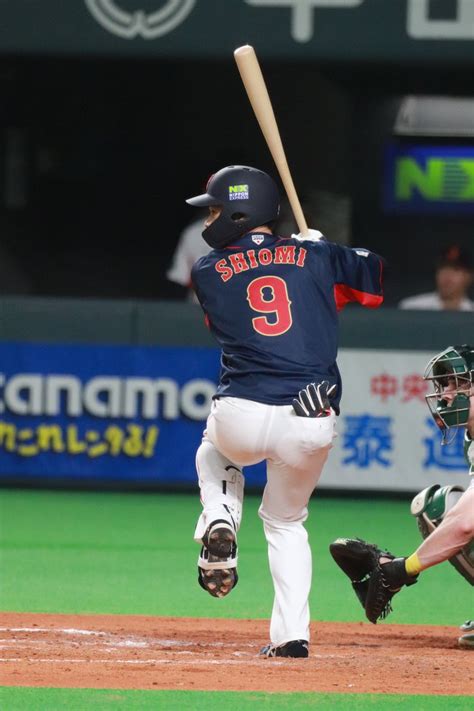 ⭐︎ Yuno ⭐︎ On Twitter 頼もしすぎる東京ヤクルトスワローズの侍ジャパン🇯🇵 侍ジャパン 中村悠平 山田哲人 塩見泰隆 高橋奎二