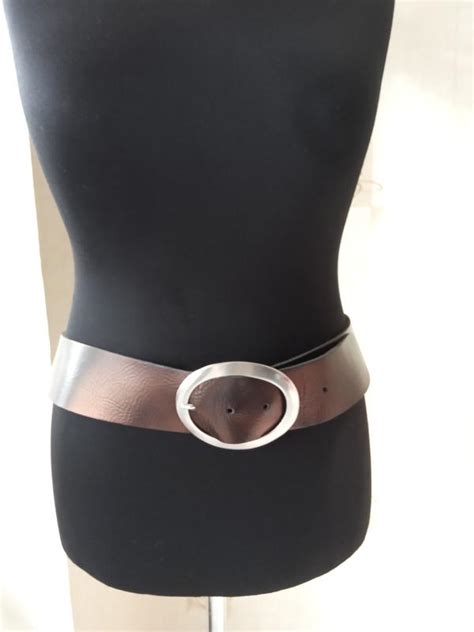 Широкий довгий ремінь натуральна шкіра велика пряжка — ціна 200 грн у каталозі Ремені Купити