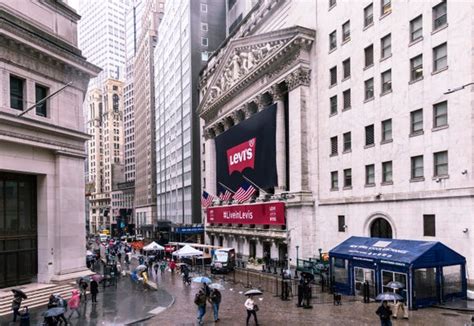 Nyse Relaxed Its Trading Floor Dress Code For Levis Ipo As Denim Took