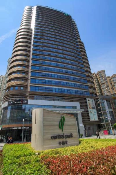 中港汇浦东大厦 大山谷图库