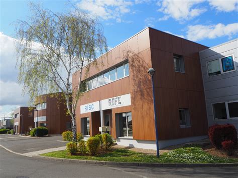 Revendeur Ibm Risc Groupe Partenaire Agréé Revendeur Ibm En France