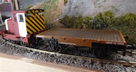 How Small Can A Oo Scale Micro Layout Be Jims Model Trains