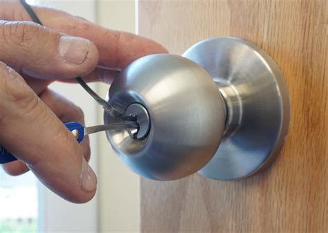 Emergency Locksmith Noble Locksmith Fast Reliable Mobile Security