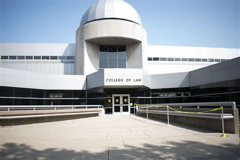 University Of Iowa College Of Law Welcomes Most Diverse Class In Its