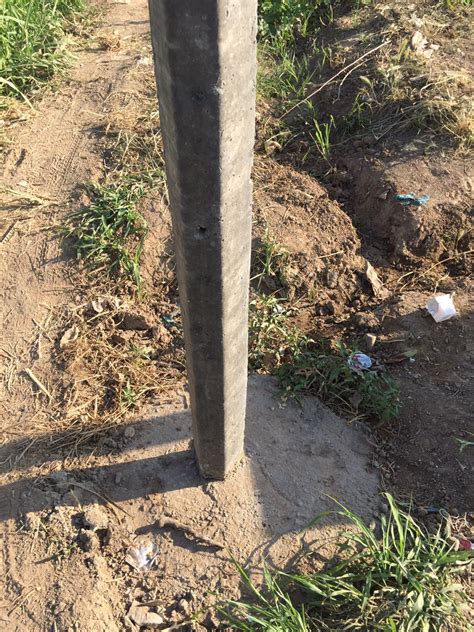 گالری سازه بتن تولید خرید فروش پایه بتنی،پایه فنس بتنی فلزی باغ