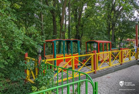 მუშთაიდის ბაღი Georgian Travel Guide