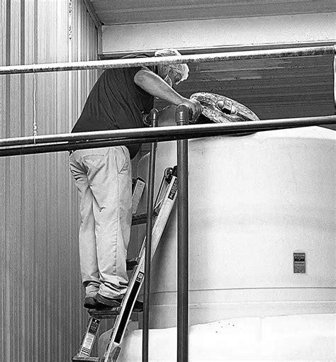 Say Goodbye To Equipment Stains Chemserve Our Chemical And Service