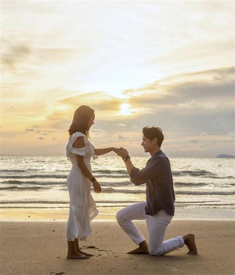 “นิว” รีเทิร์นรัก “เมษา” ได้ไม่นาน ล่าสุดคุกเข่าขอฝ่ายหญิงแต่งงานแล้ว